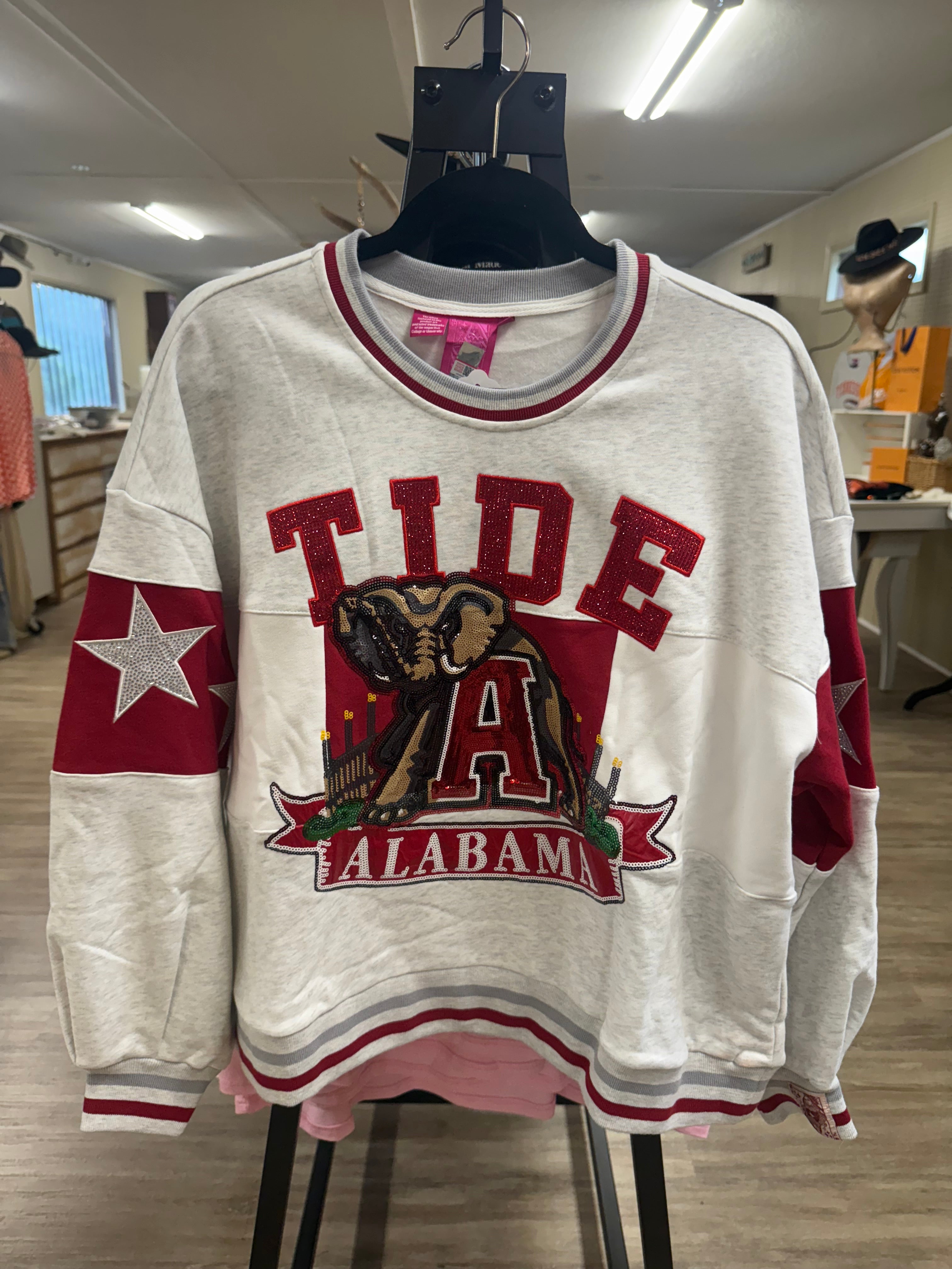 QOS Alabama Stadium Crew – Finely Feathered