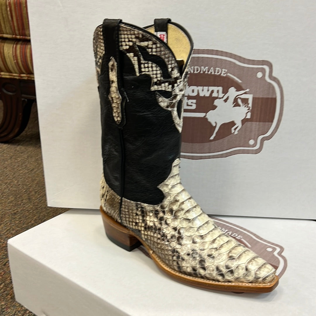 Cowtown Snake Boots – Finely Feathered